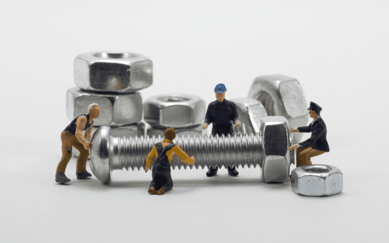 How Bolts Are Made? Step-by-Step Guide to Bolt Manufacturing - Wanhong ...
